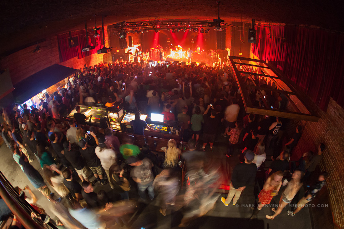 Mark Bienvenu // Architectural Photographer | Dirty Heads at Varsity ...